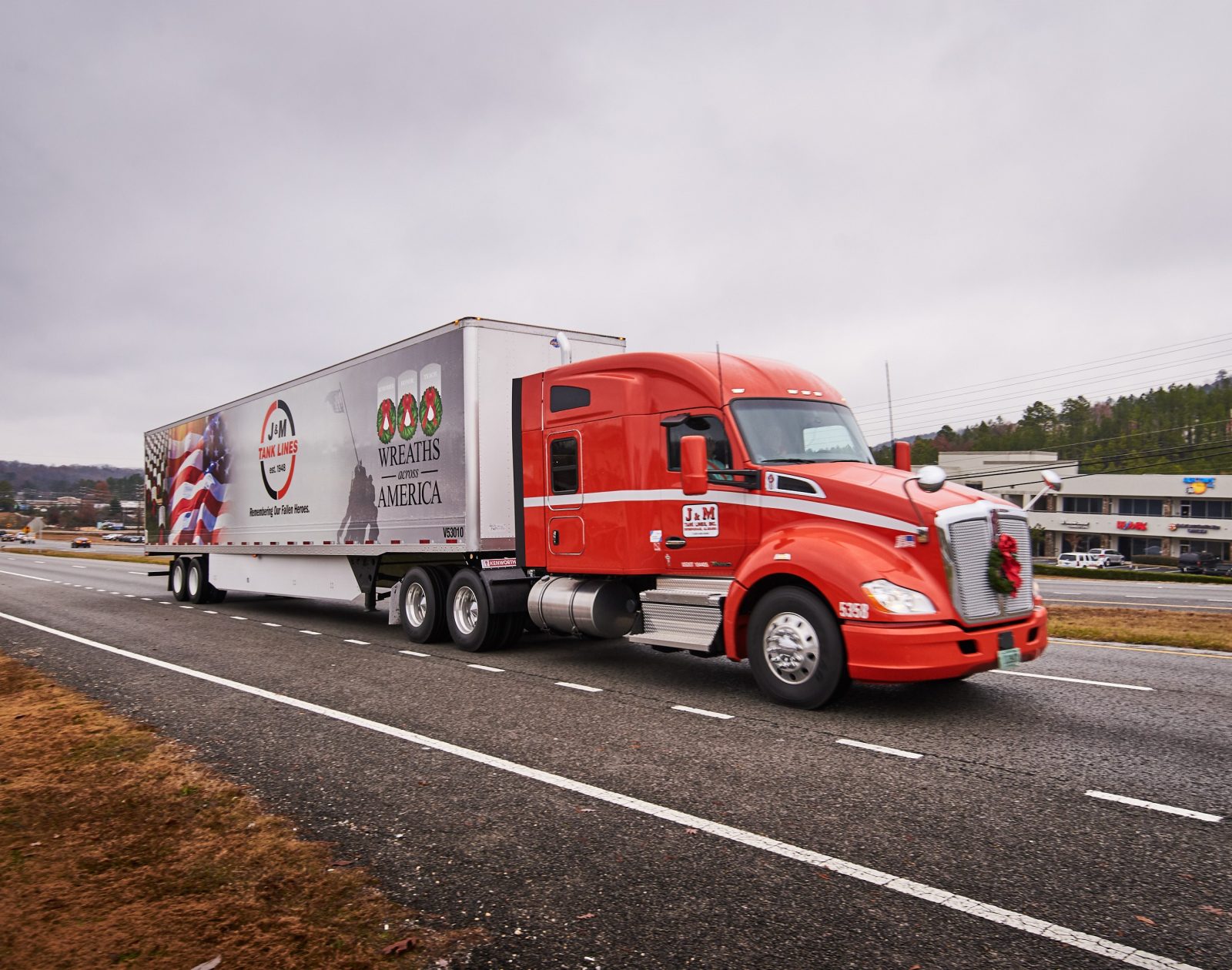 J&M Tank Lines plays role in honoring nation's heroes; donates ...